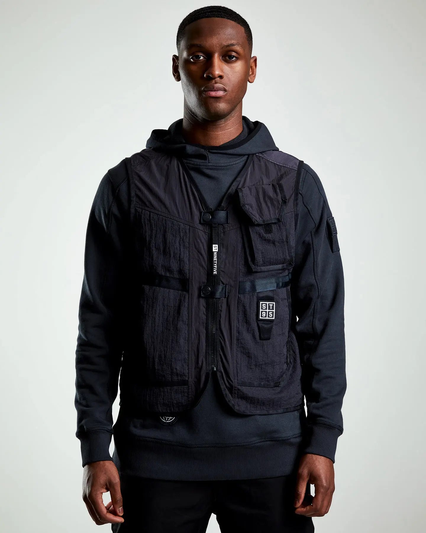 Delta Vest - Black - ST95